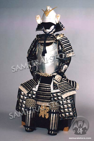 WA12 Uesugi Kenshin's Suit of Nambando Armor | Samurai Store International